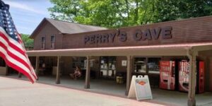 Perrys Cave | 8 Big & Fun Family Attractions In One Place!